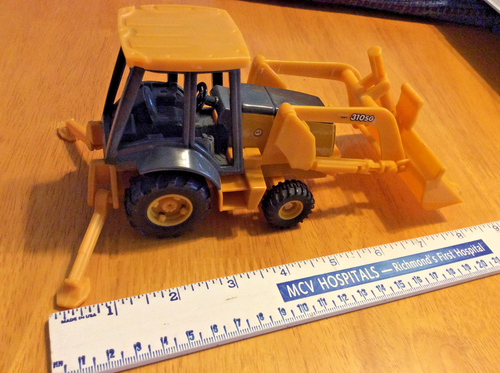 8" plastic toy John Deere #310SG front loader tractor.-Encellent ...