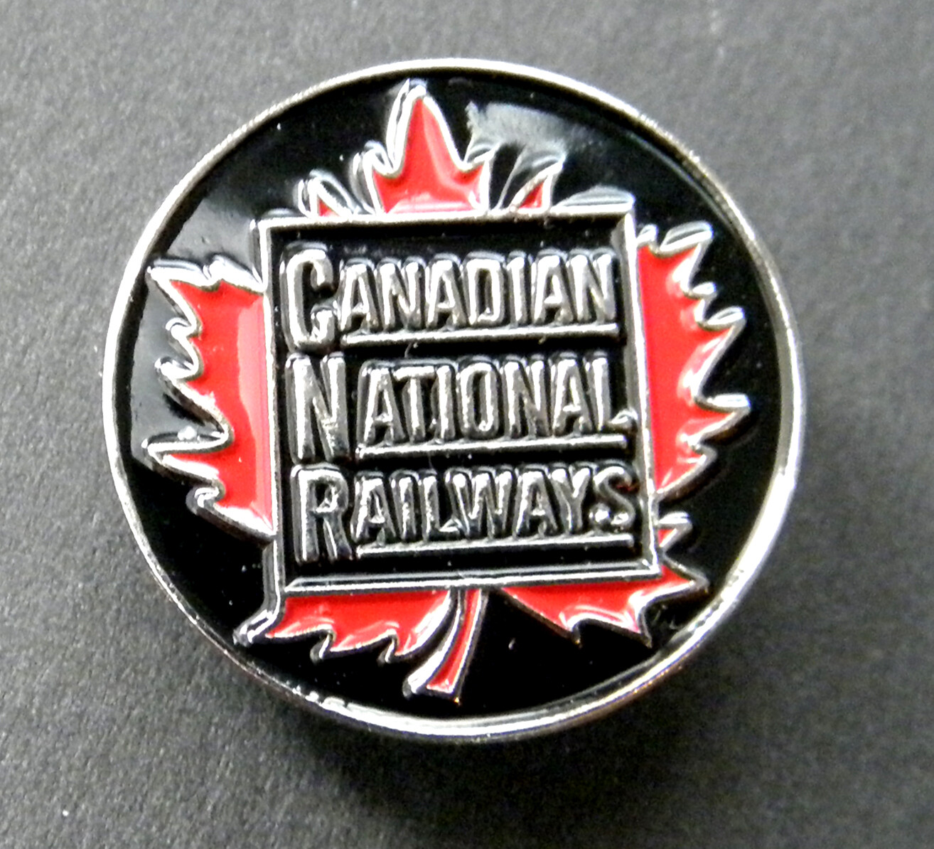 CANADIAN NATIONAL RAILWAY RAILWAYS CANADA RAILROAD LAPEL PIN BADGE 1 ...