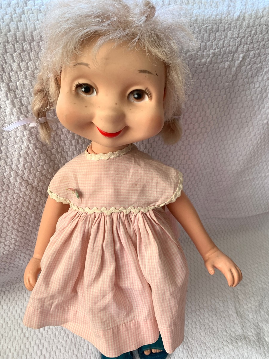 Dixie Doll's Instagram, Twitter & Facebook on IDCrawl