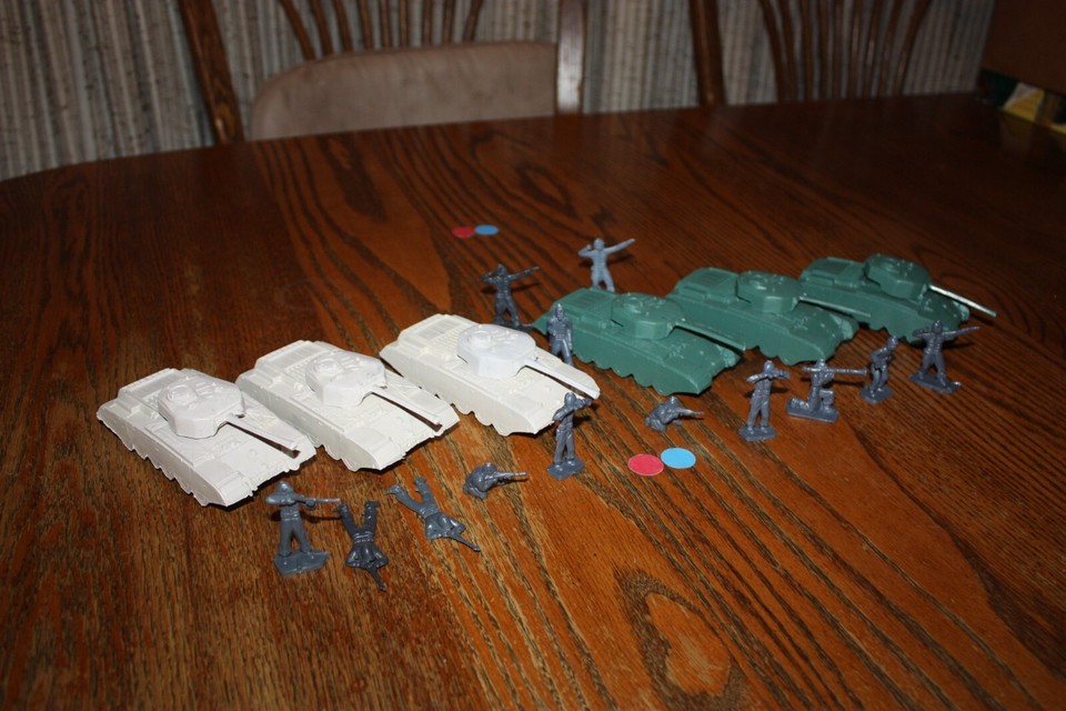 3 Green & 3 Tan Recast Payton Army Tanks & 14 Dark Gray German Soldiers ...