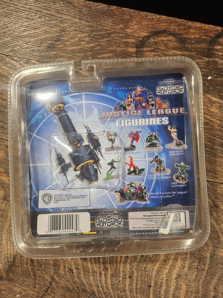 NEW JUSTICE LEAGUE CARTOON NETWORK COLD CAST SUPERMAN FIGURE MONOGRAM ...