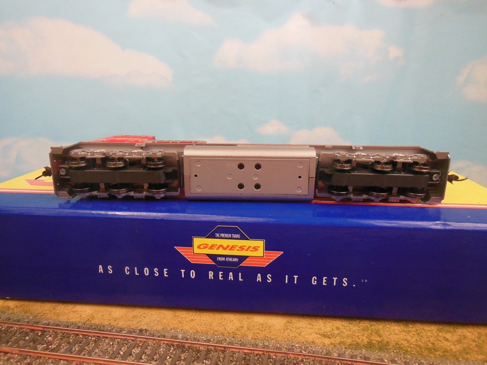 HO SCALE ATHEARN GENESIS BNSF SD751 #8277 LOCOMOTIVE | eBay