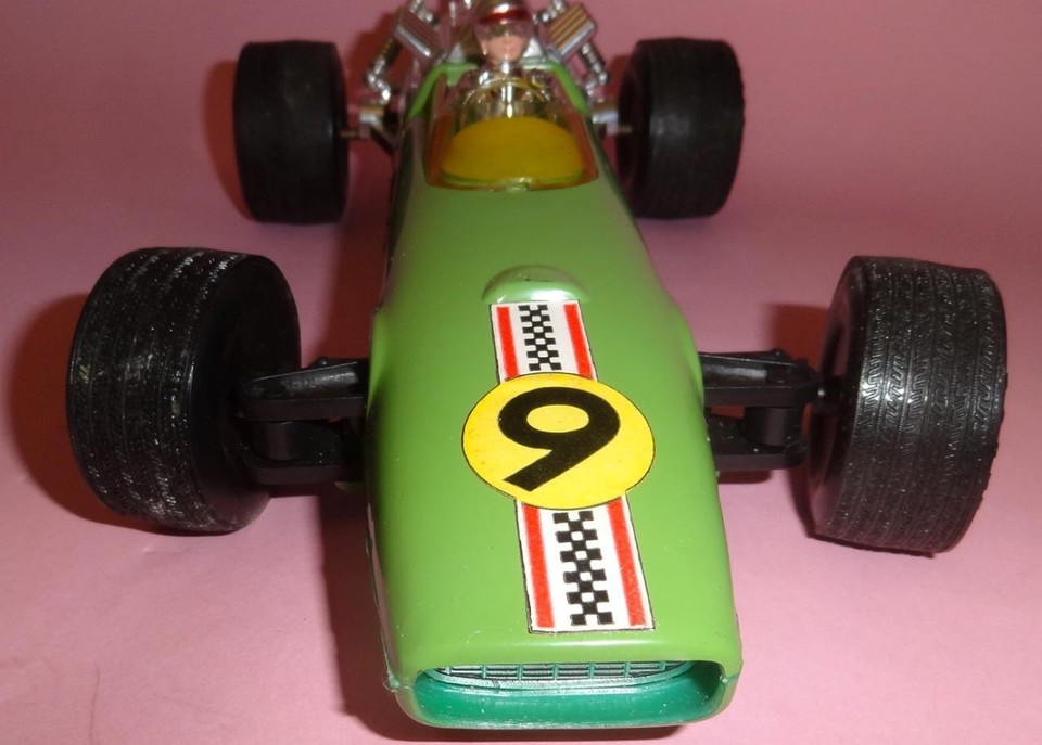 OLD LOTUS HI SPEED AUTOMATIC B/O GREEK FORMULA RACING CAR w/ DRIVER ...