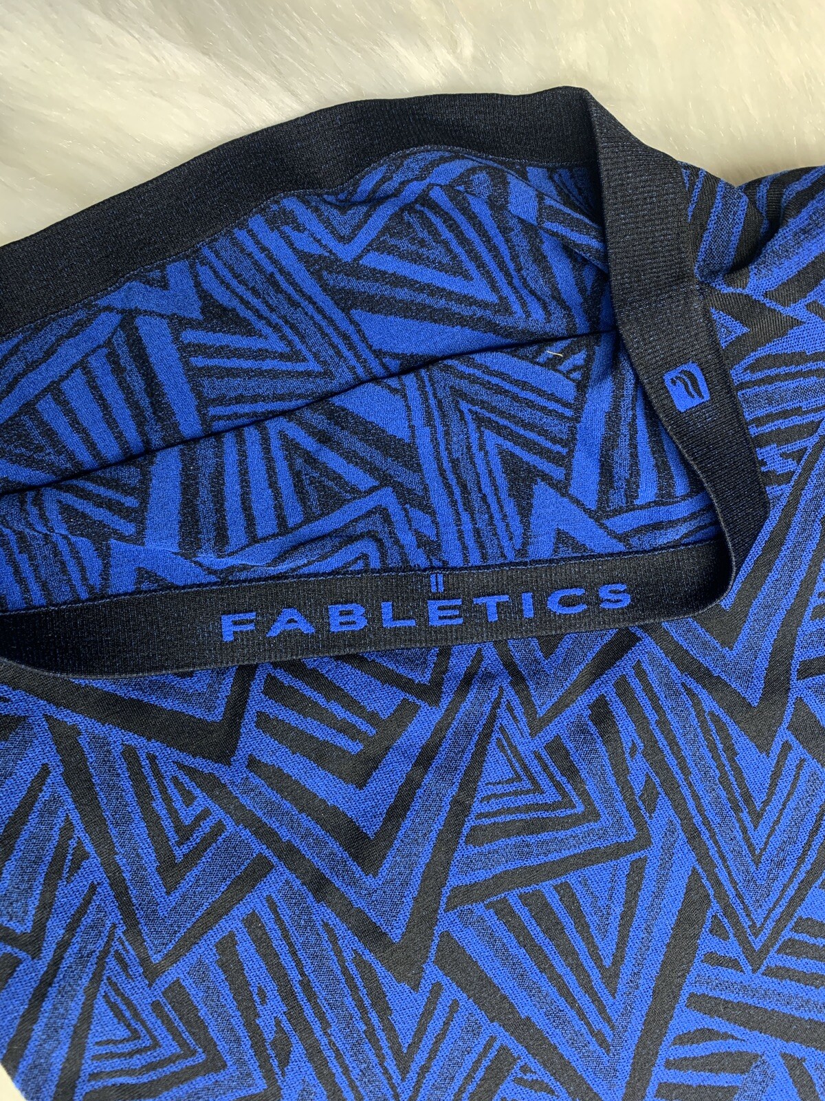 Fabletics Kate Hudson Blue Black Triangles Athletic W… - Gem