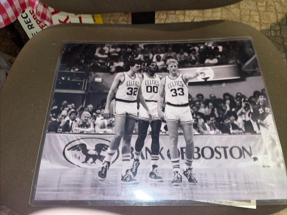 Vintage Boston Celtics Laminated Pic Kevin McHale, Robert Parish, Larry ...