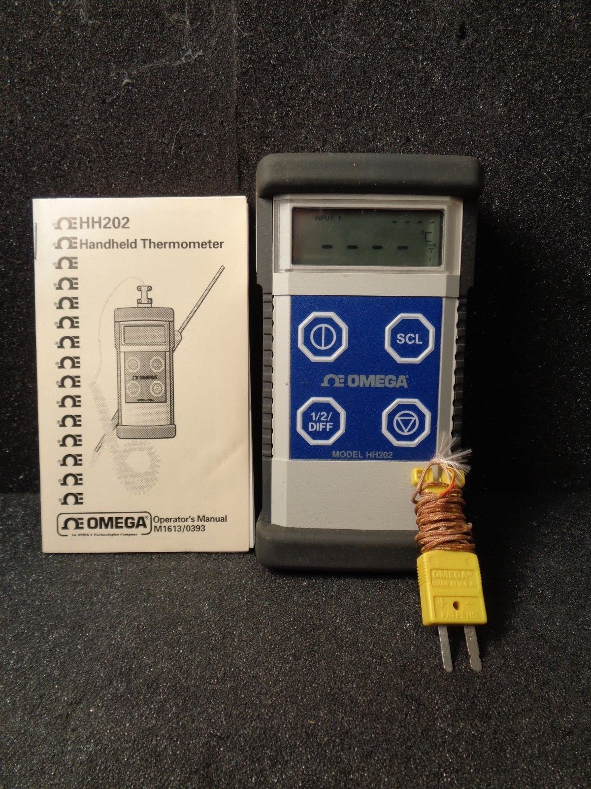 Omega HH202 Handheld Digital Thermometer | eBay
