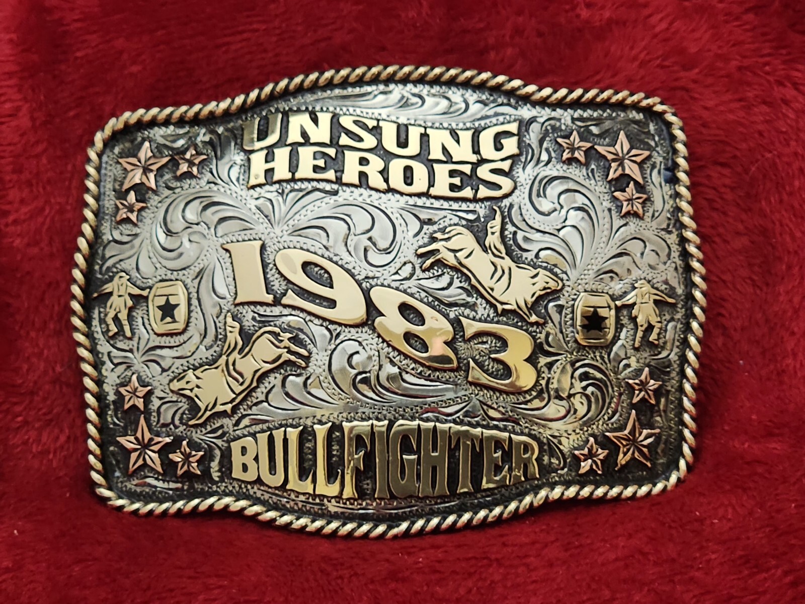 TROPHY CHAMPION RODEO BUCKLE☆PRO BULLFIGHTER☆UNSUNG HEROES☆1983☆RARE ...