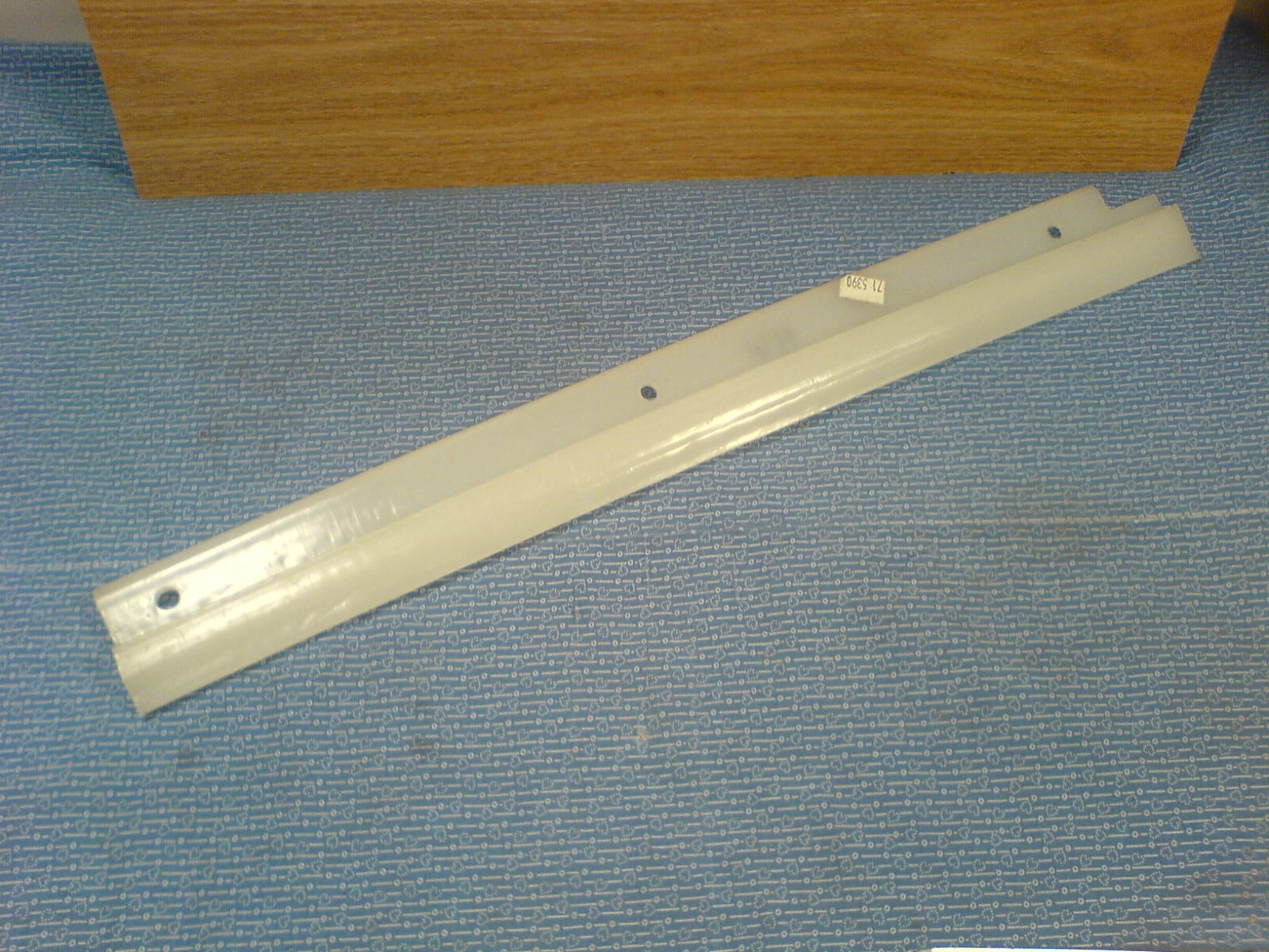 TORO 38190, CCR 1000 SNOWTHROWER PLASTIC SCRAPER. 71-5390 NEW OEM PART ...