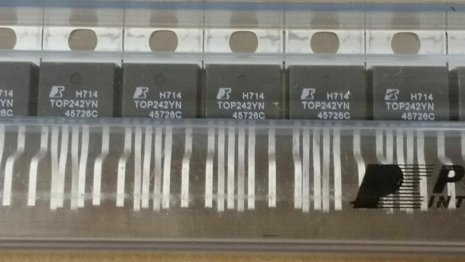 (1 PC) TOP242YN Power Integrations, Off Line Switcher 6A 6-Pin, TO-220 ...