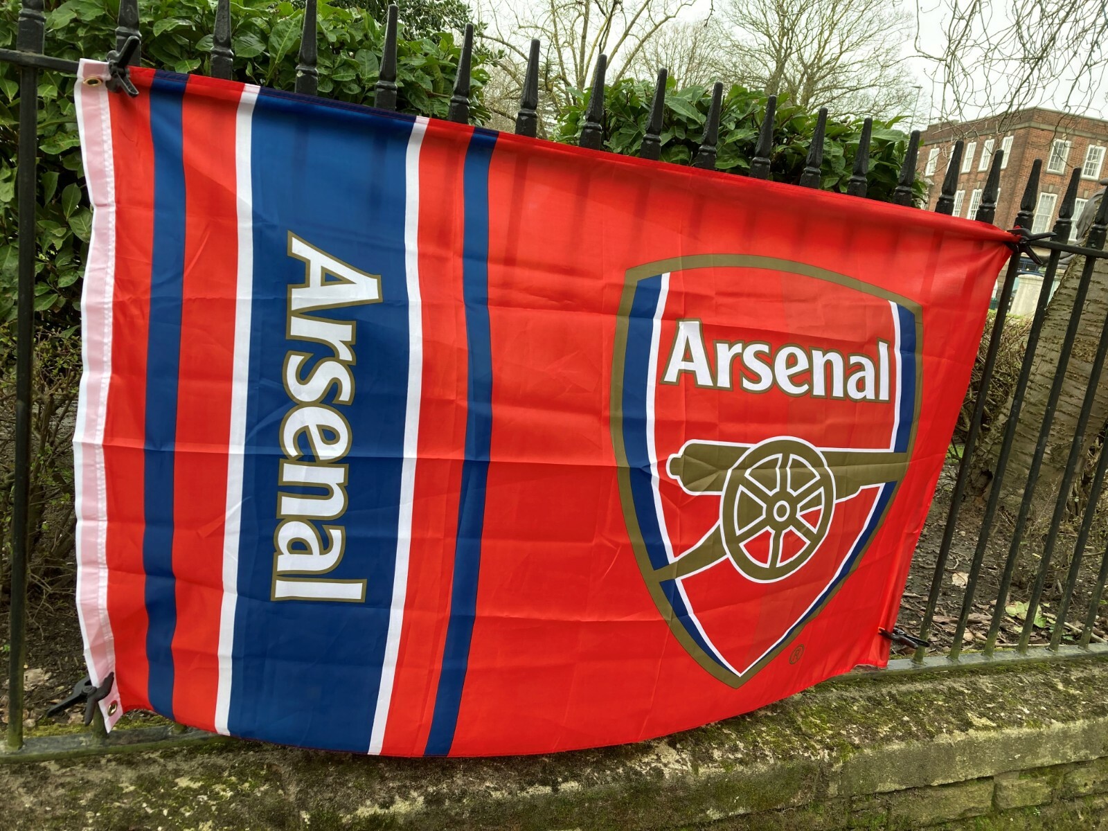 from Football Winners Flags and Scarfs/ Arsenal official flag | eBay UK