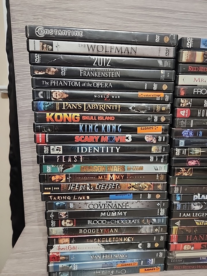 Lot of 50 Horror DVDs, Slasher, Vampire, Ghosts, Monsters, B movies ...
