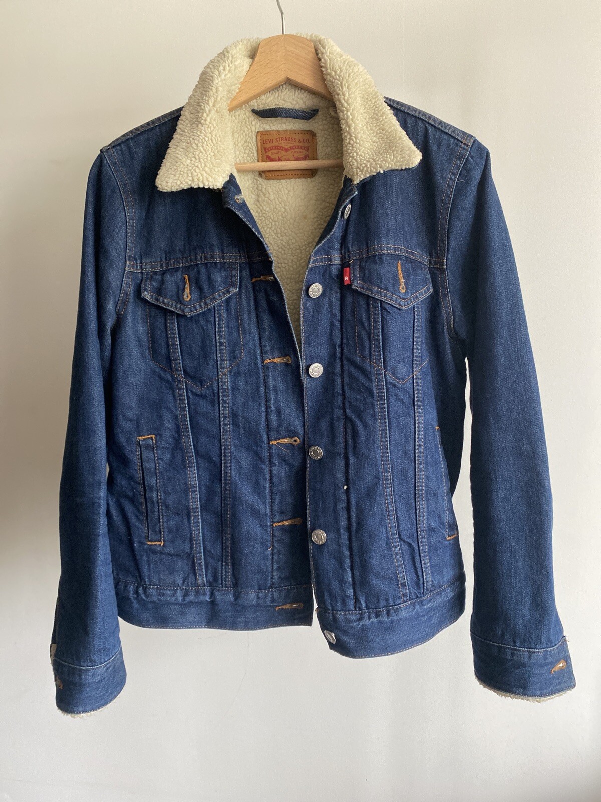 Levi’s Denim Jacket With Faux Sheepskin Lining Size M - Gem