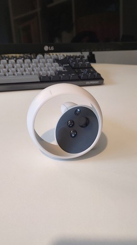 Meta Quest 2 | Left Hand Controller | Oculus Logo | Good condition ...