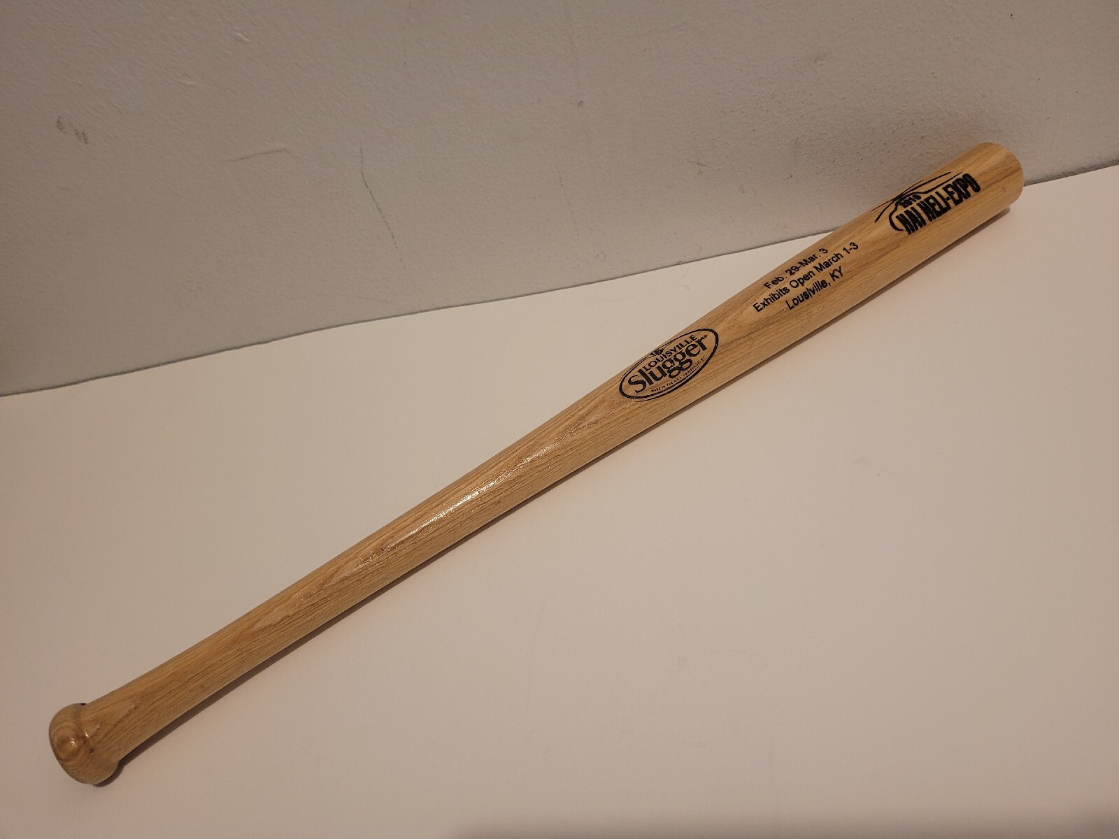 Collectible 2016 HAI HELI-EXPO 18" Mini Souvenir Bat Louisville Slugger ...