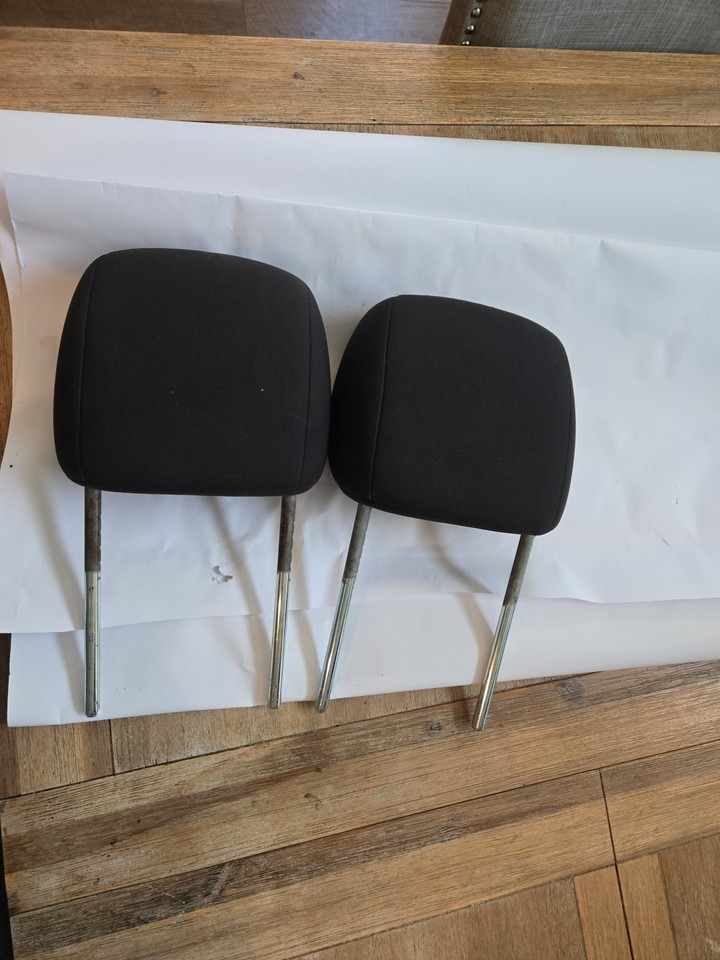 2009 2010 Dodge GRAND Caravan Front Right Left Seat Headrest Head Rest ...