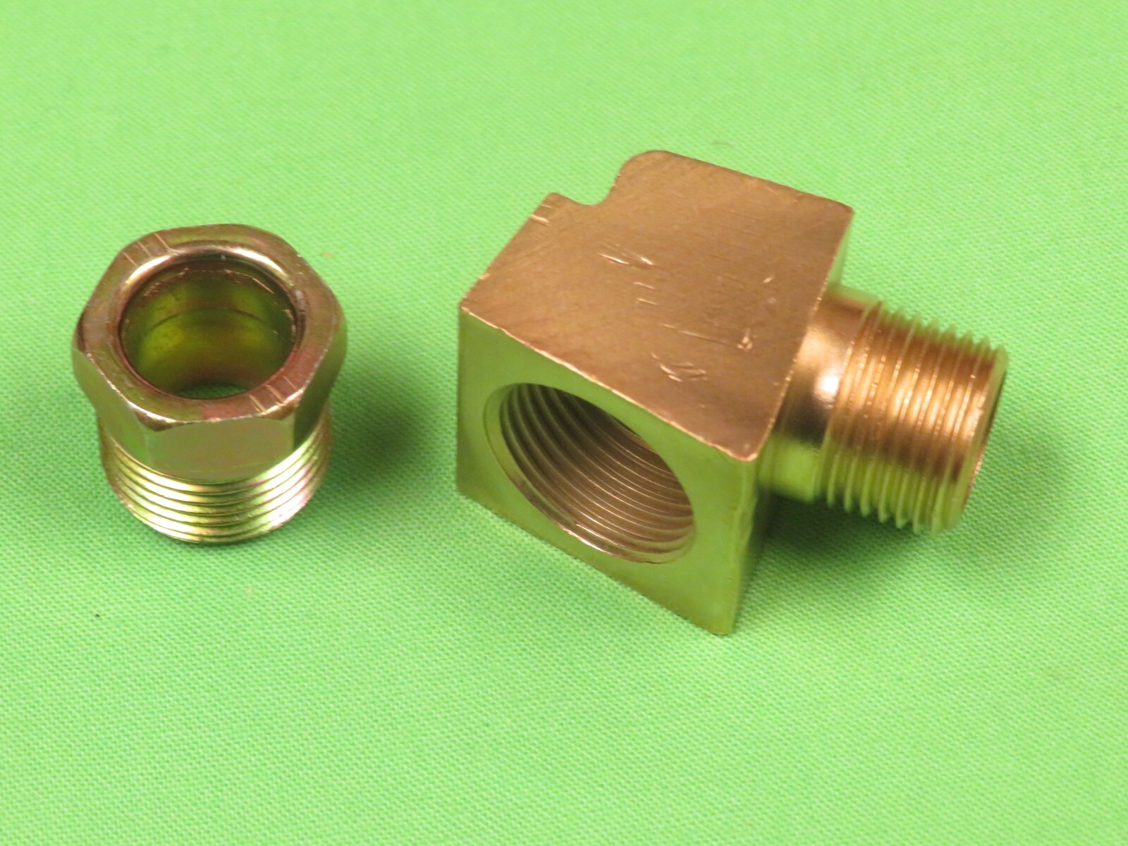 1960's Ford Intake Manifold Vacuum Fitting Block 5 Port Factory ...