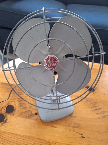 Vintage GE General Electric Oscillating Tabletop Fan. Gray Metal. Works ...