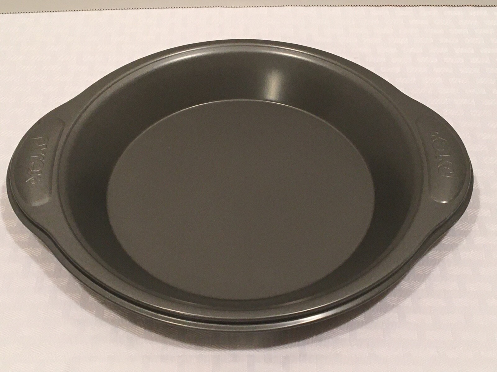 Pyrex 9" Round Metal Nonstick Pie Plate Dish HTF | eBay