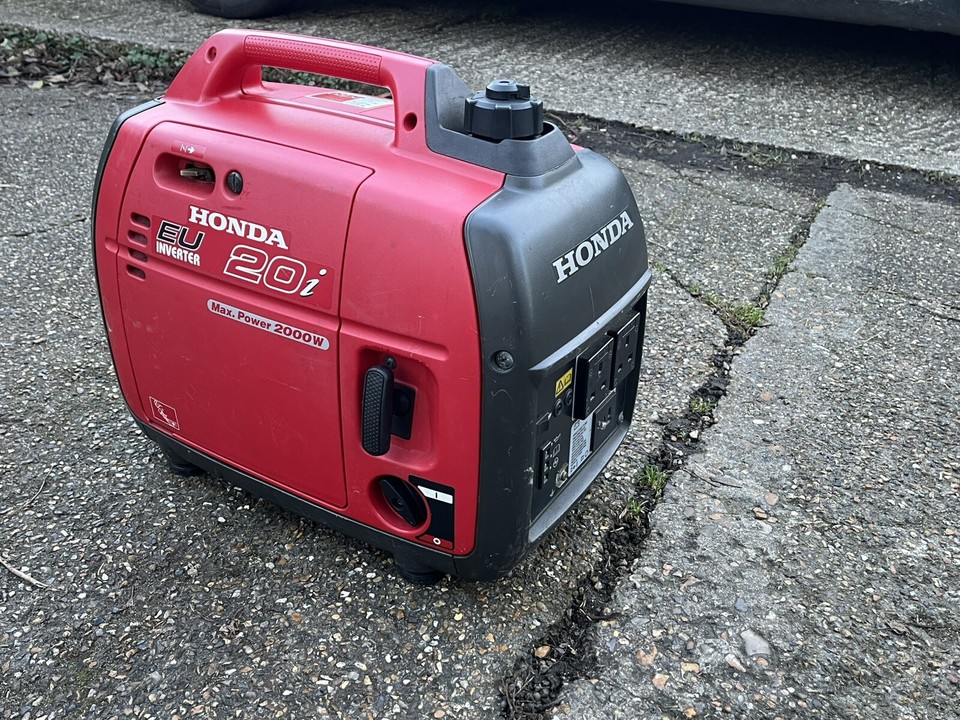 Honda EU20i Lightweight Portable Petrol Inverter Generator | eBay UK