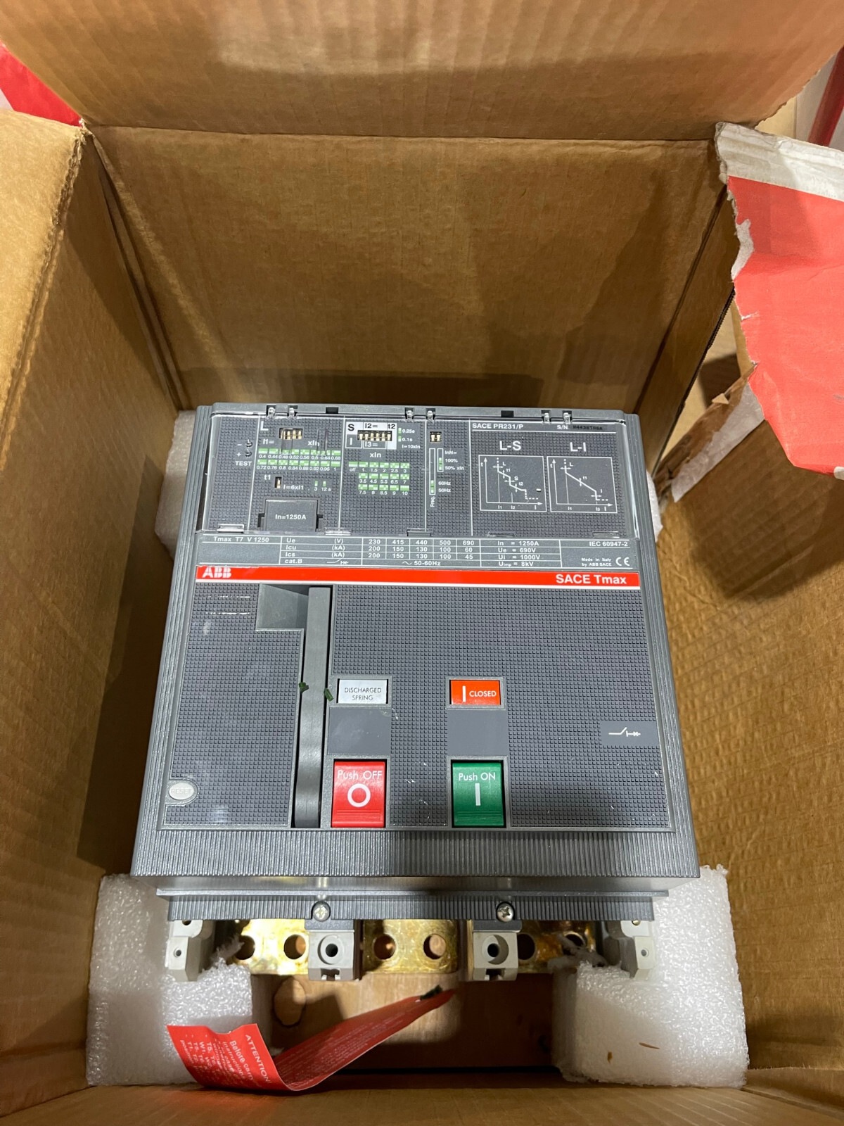 ABB SACE TMAX T7 V 1250 T7M V 1250 AMP 3 POLE CIRCUIT BREAKER | eBay