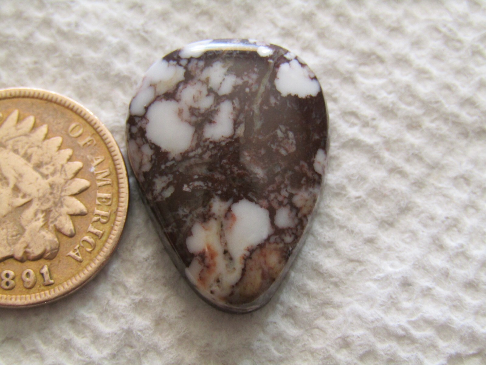 Natural Wildhorse Magnesite Cabochon 17 carats Wild Horse Cab White Red ...