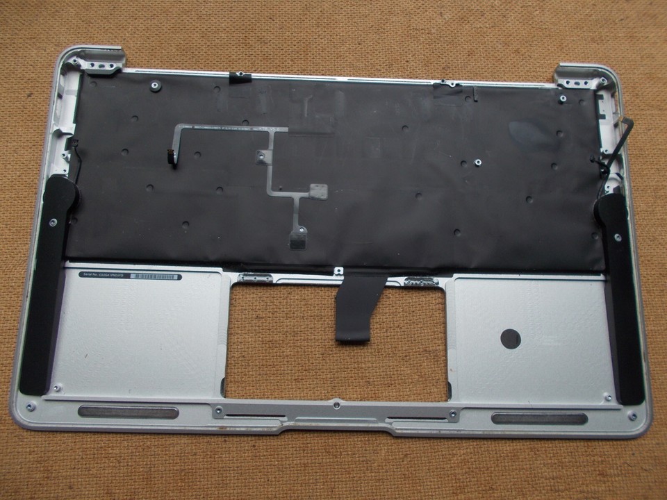 Apple MacBook Air 11" A1370 2011 Palmrest Keyboard Grade B or Better | eBay