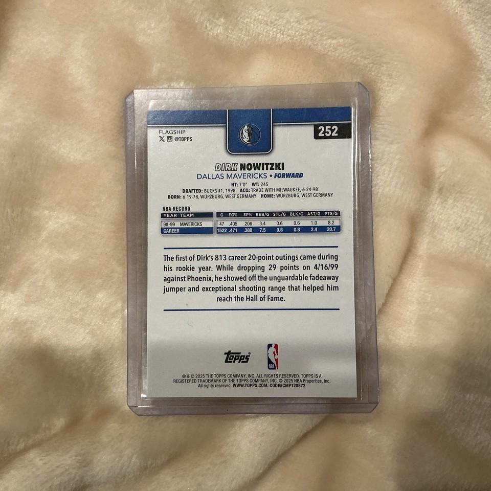 2025-2026 Topps Dirk Nowitzki Gold /2025 #252 Dallas Mavericks Legend ...