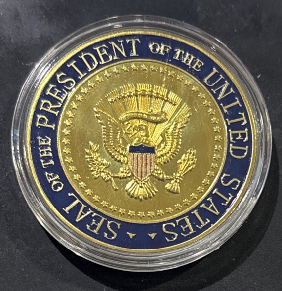 2020 Donald Trump Challenge Coin Keep America Great Commemorative Eagle ...