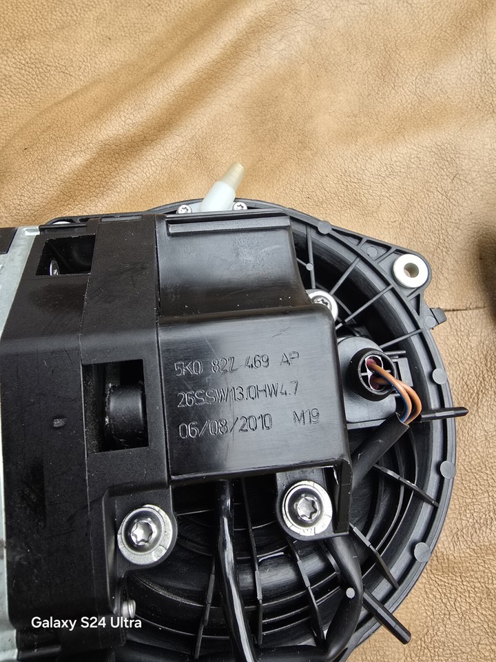 Rear View Reversing Flip Camera For VW Passat B6 CC Golf 6 Mk6 Mk5 ...