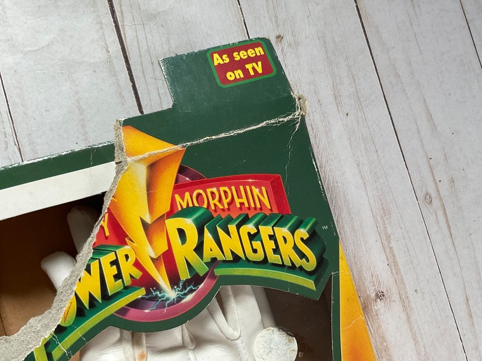 Bandai Mighty Morphin Power Rangers Gloves: Pink Ranger 1994 Sound ...