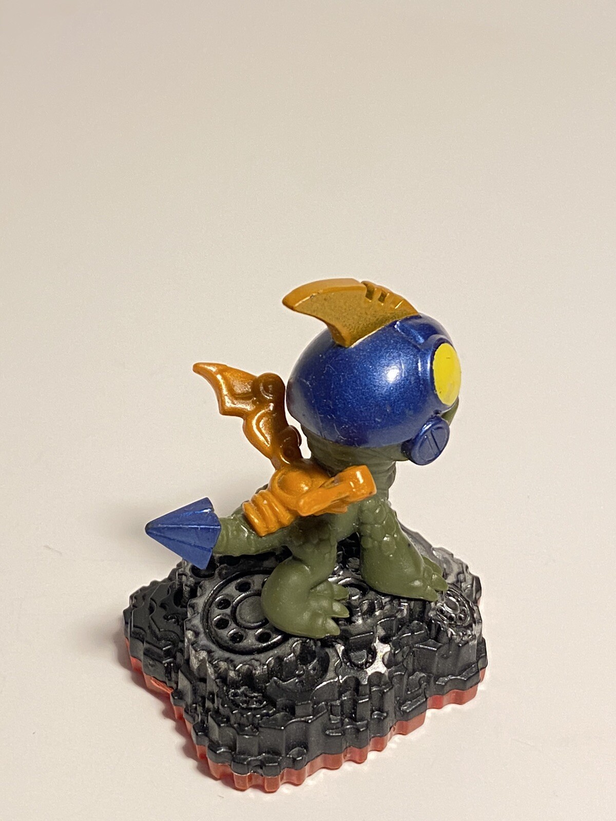 2012 Mini dragon baby tech DroBot Skylanders Trap Team original rare | eBay