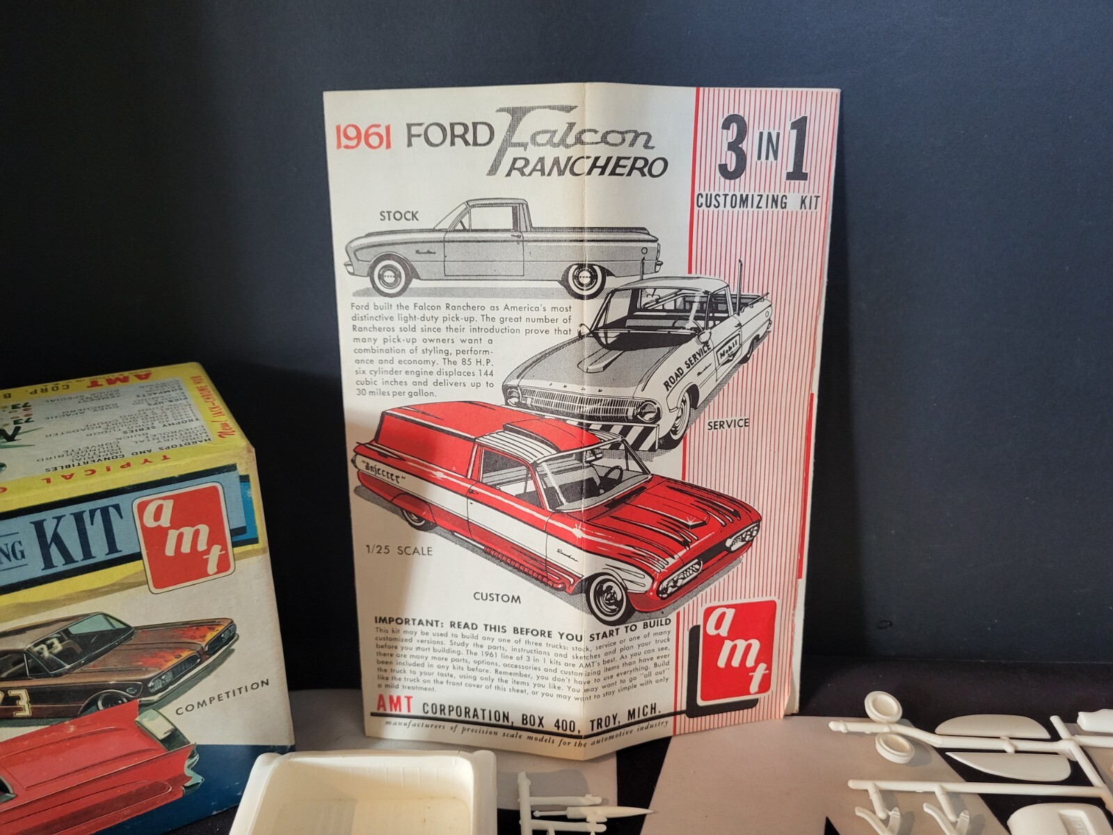 Falcon Ranchero 61 HT 1961 Model Kit AMT 3 in 1 1/25 Scale MIB NEW ...