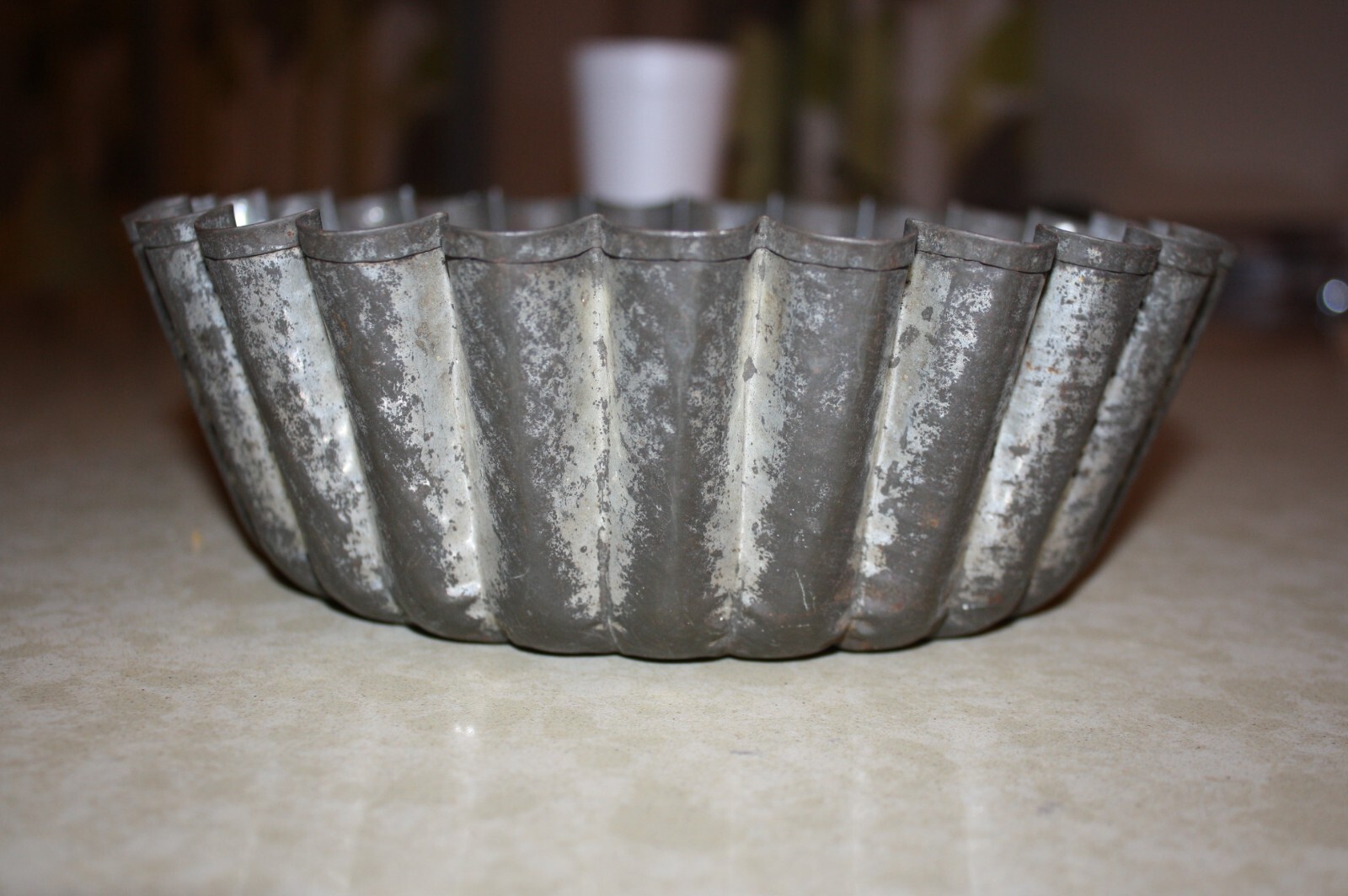 Daisy Metal Cake Pan Fluted Vintage Metal Pan 8" Scalloped | eBay