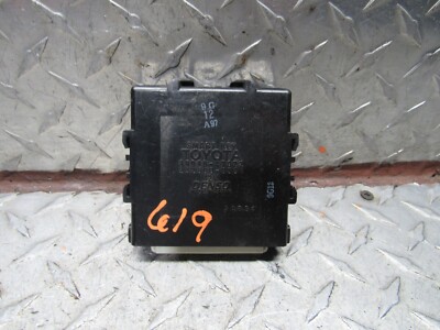 04-05 TOYOTA PRIUS SMART KEY COMPUTER MODULE DENSO 89990-47022 12V OEM ...