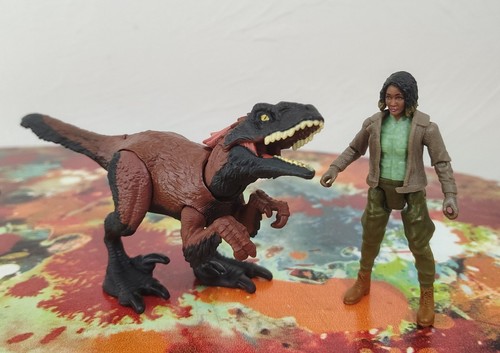 Jurassic World Dominion Kayla Watts vs Pyroraptor Action Figure Set ...