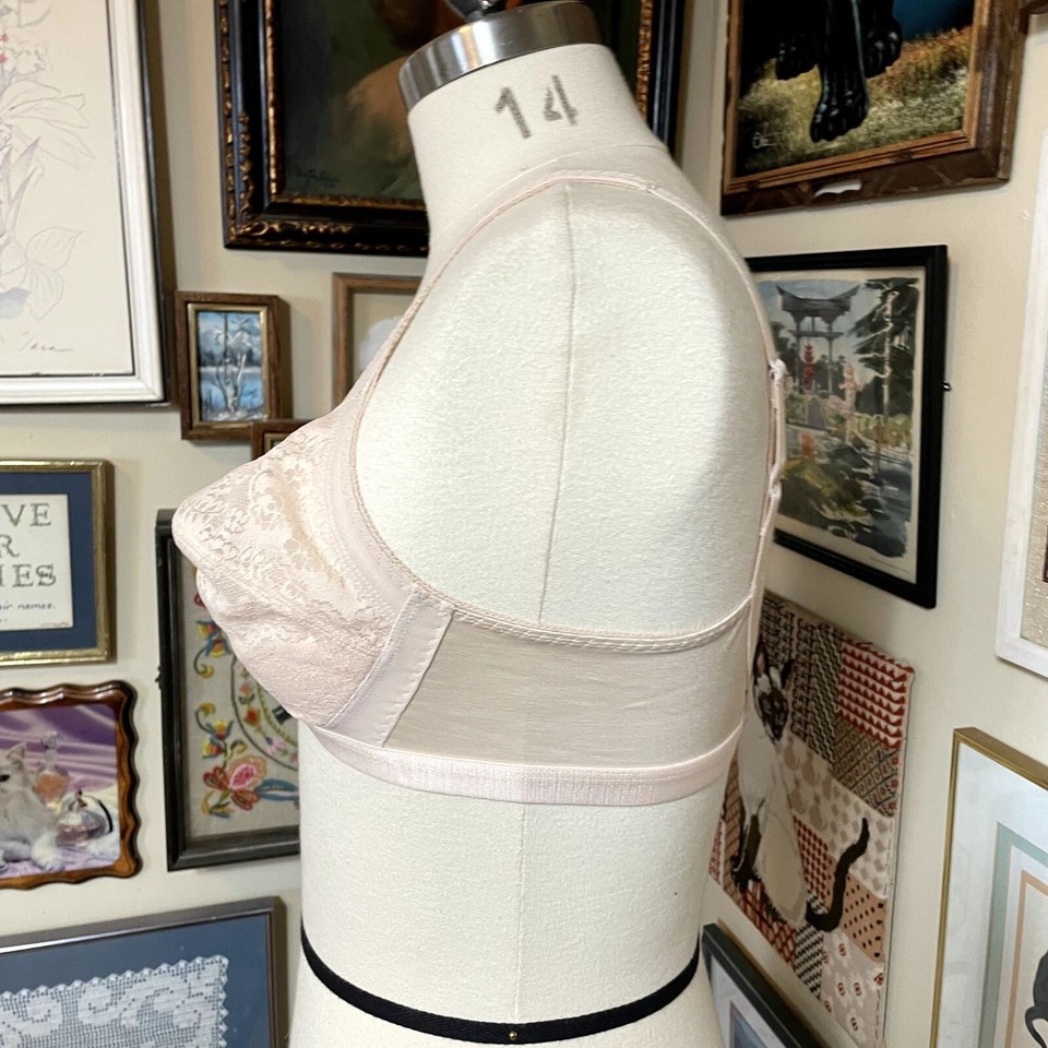 70s Vintage Deadstock Montgomery Ward Beige Lace Wireless Bra Size 40B ...