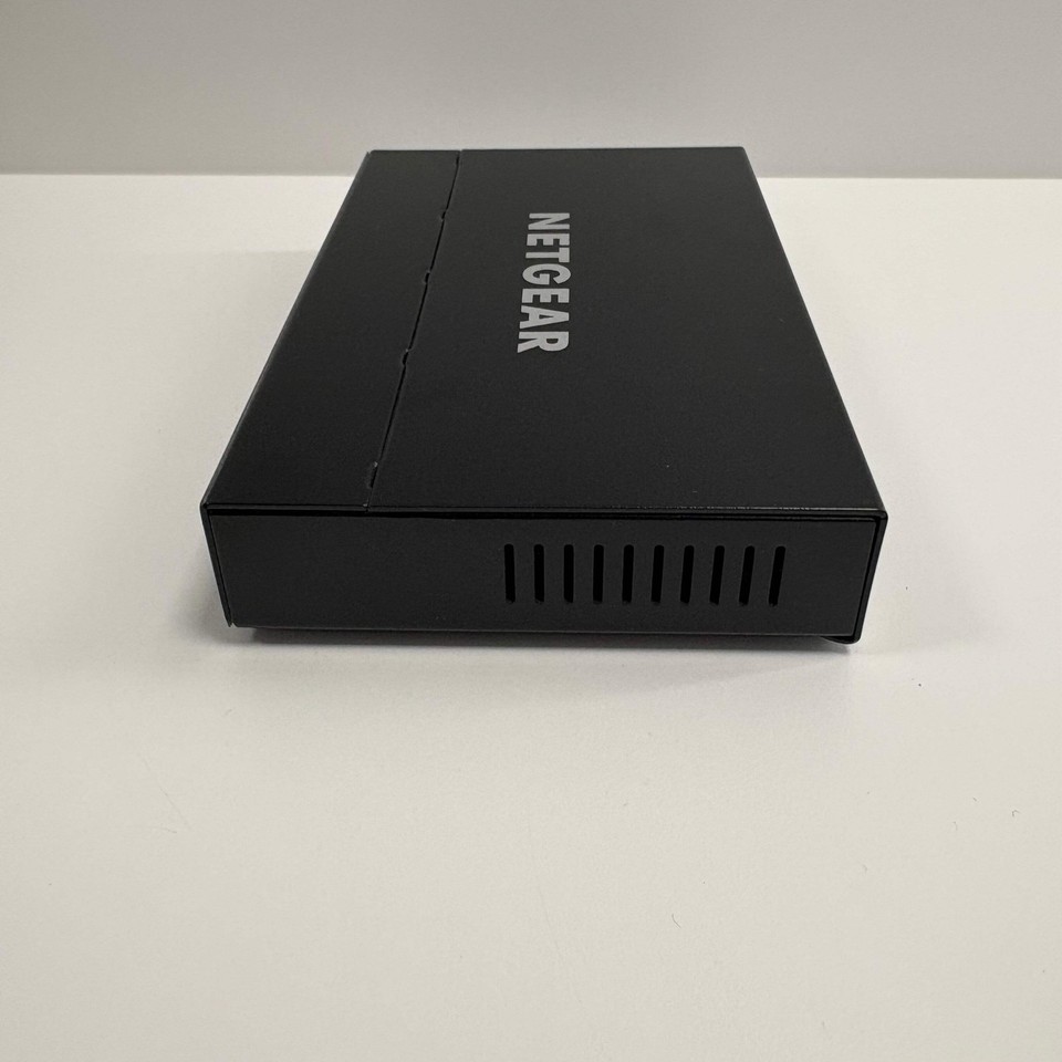 Netgear GS308E-100NAS 8-Port Gigabit Ethernet Smart Managed Plus Switch ...