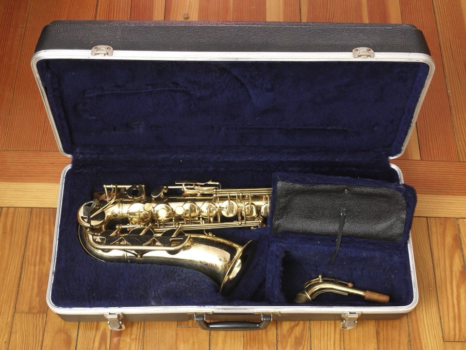 Conn 18M Alto Saxophone With Case SN N166047 | eBay
