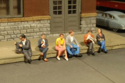 Bachmann SceneScapes 33161 O Scale Seated Platform Passengers Figures ...