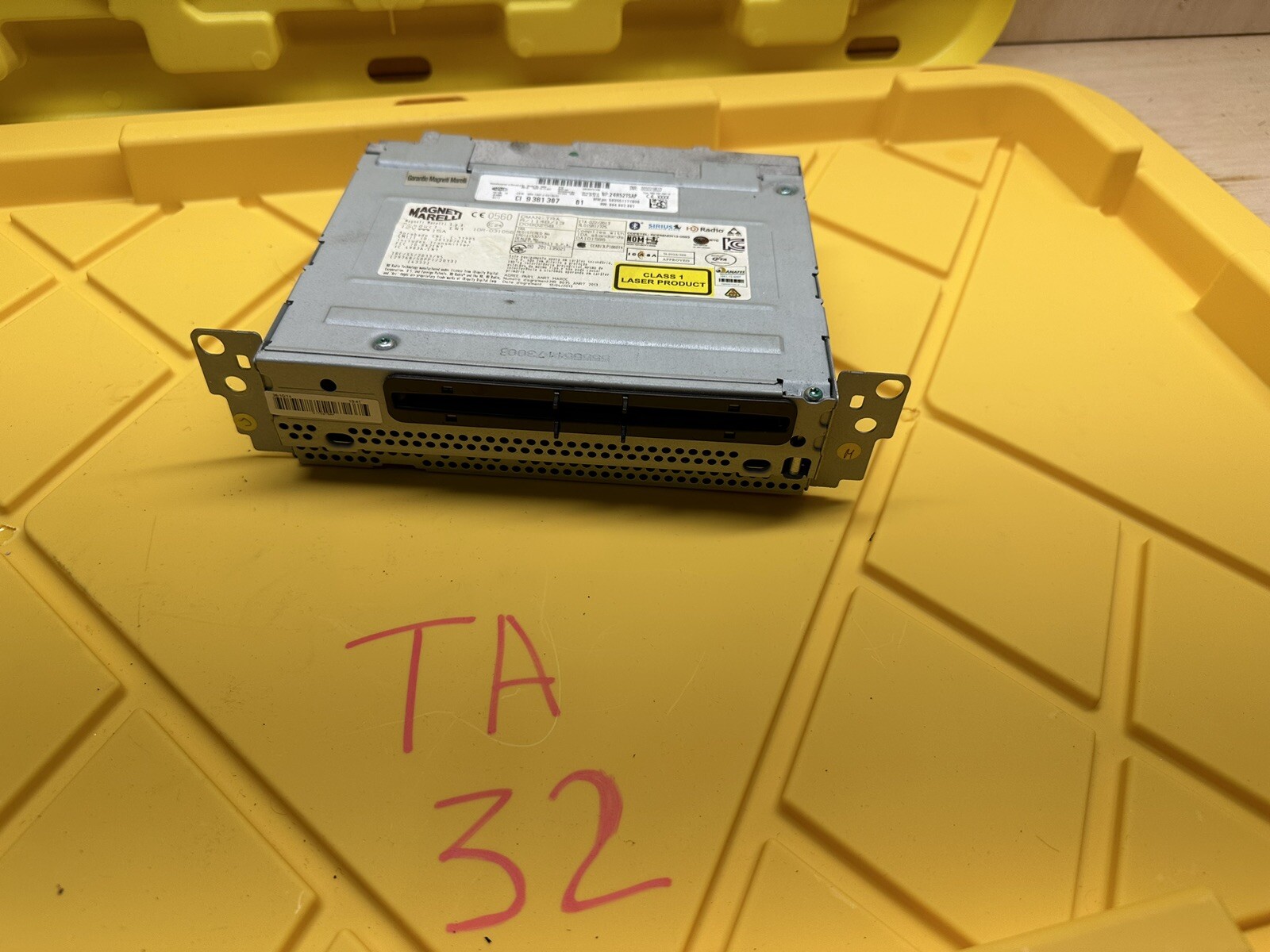 BMW 320i F30 F35 F31 F80 RADIO/CD/DVD/GPS HEAD UNIT 555551173003 for ...