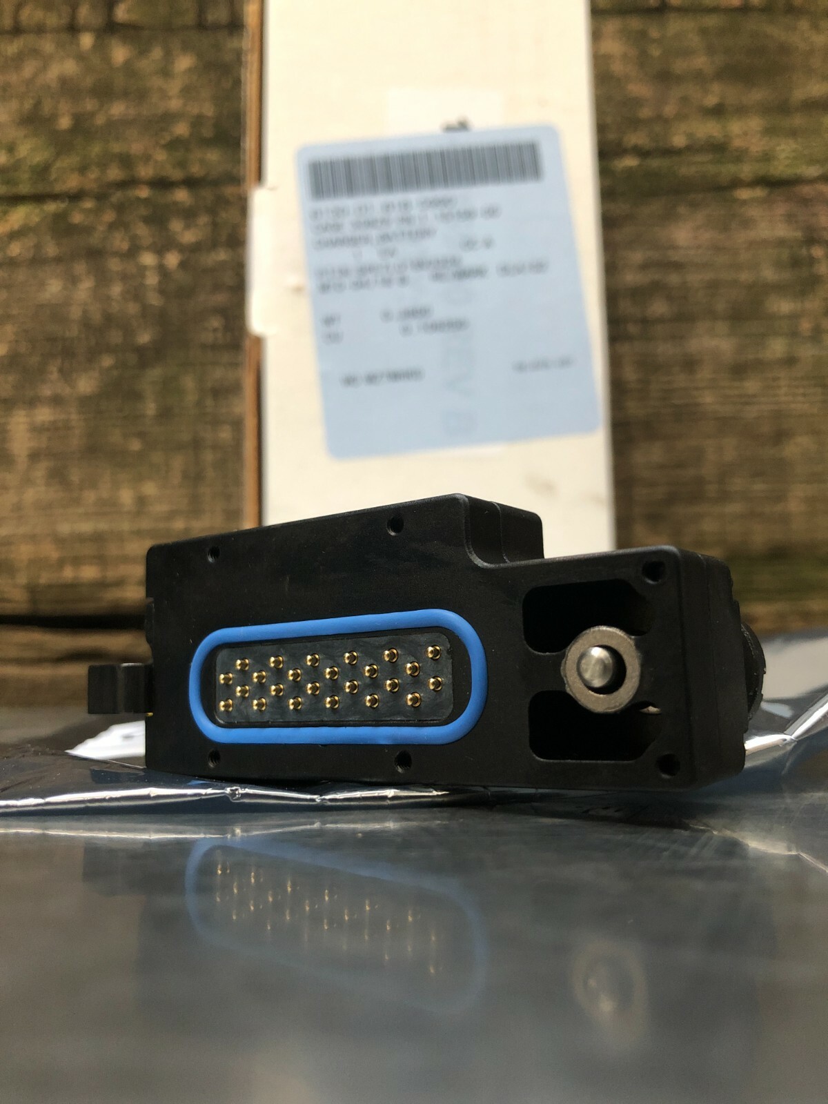 Rifleman AN/PRC 154 Charger Dual Input / Dual Output - Side Connector 1 ...