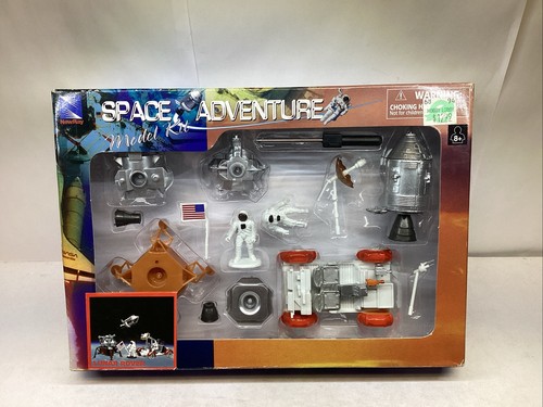 NewRay SPACE ADVENTURES LUNAR ROVER model kit CM22131 | eBay