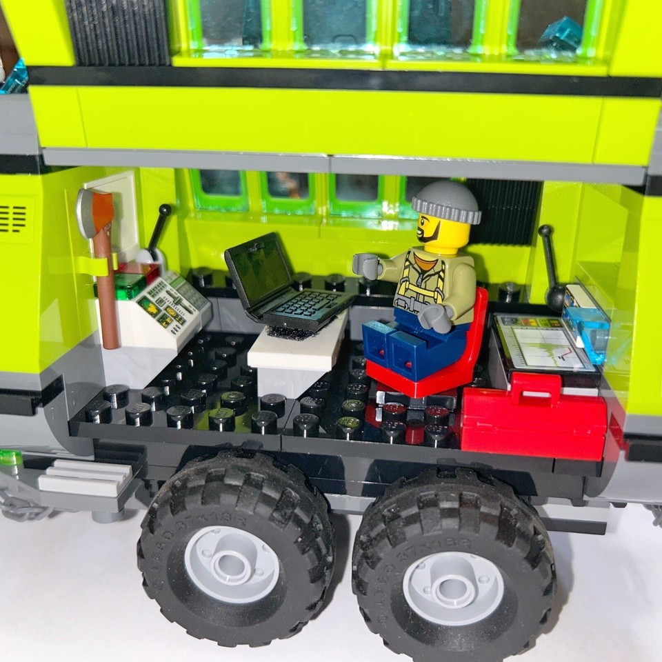 Lego Custom Set Zombie Apocalypse Minifigure LOT Walking Dead Trailer ...