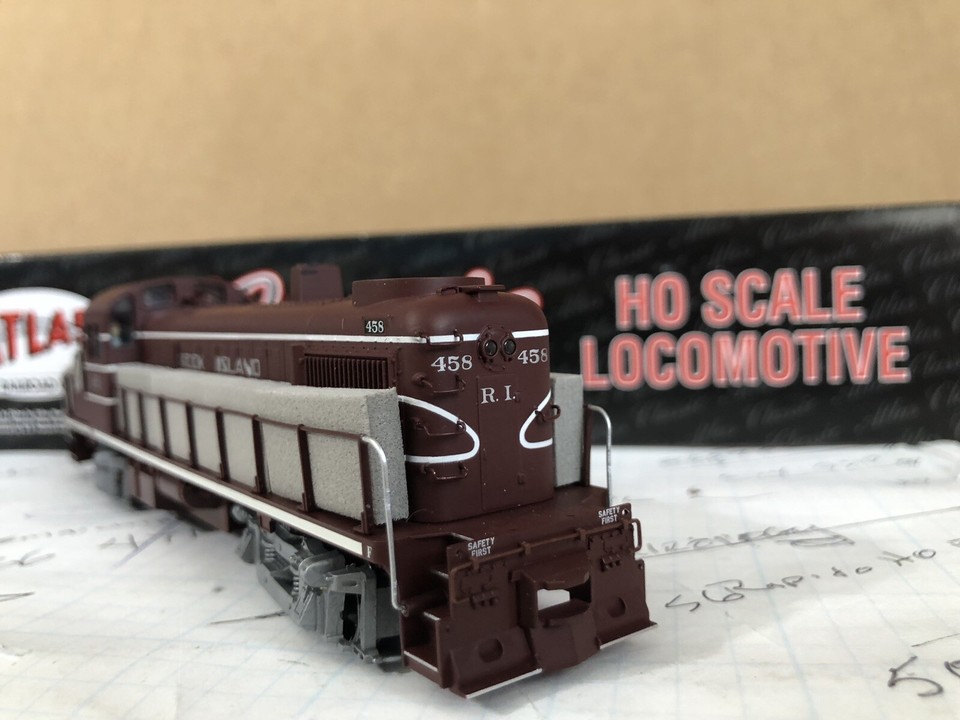 Atlas Classic HO Scale RS-3 Locomotive Rock Island #458 W/sound DCC | eBay