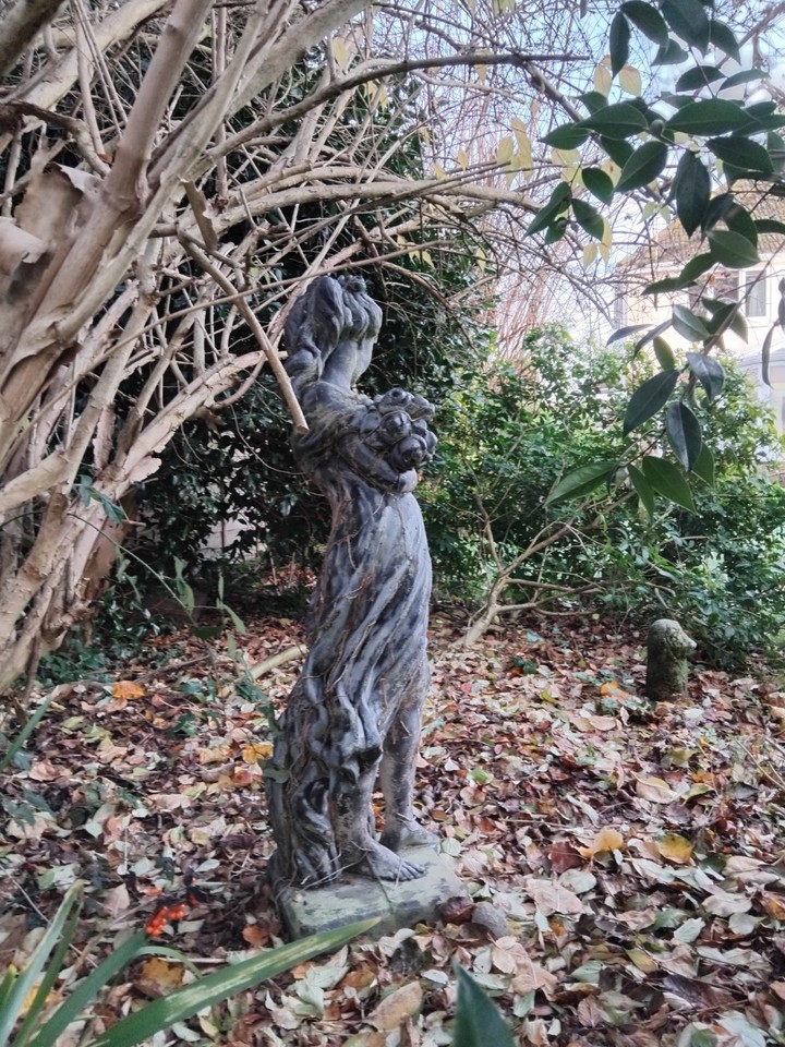 Stone Garden Statue 120cm High Plus Base | eBay UK