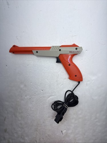 Vintage 1985 Orange Nintendo NES Zapper Duck Hunt Gun NES-005 OEM Light ...