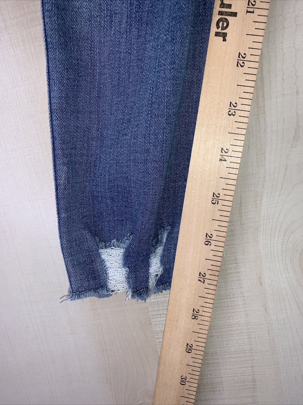 Hollister Curvy Hi Rise Super Skinny Distressed Stret… - Gem