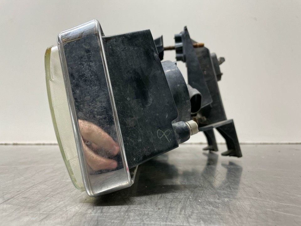 2001 Chevy S10/S15 OEM Right Hand Passengers Side Halogen Headlight ...