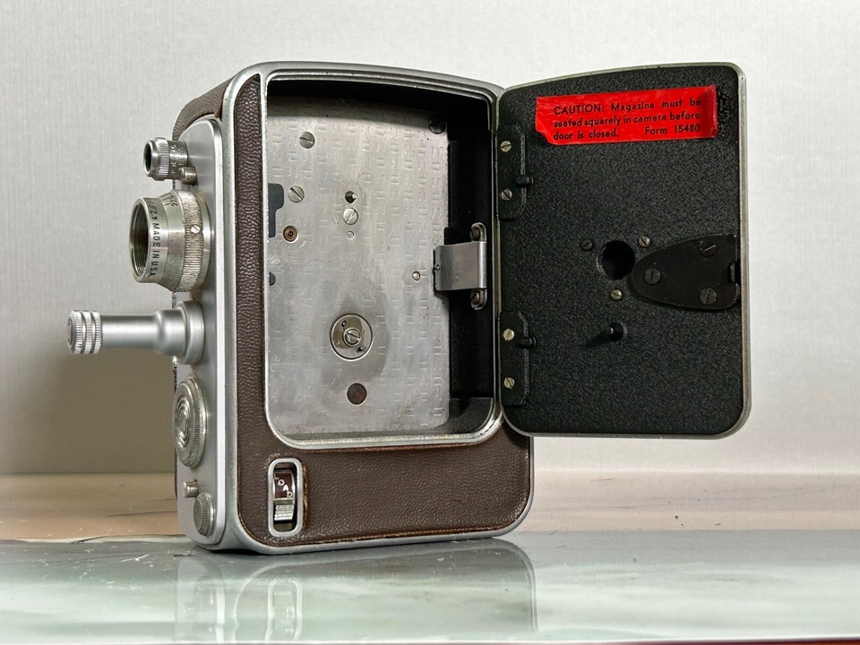 VINTAGE BELL & HOWELL FILMO AUTO-8 CAMERA W/LEATHER CASE [WORKS] | eBay