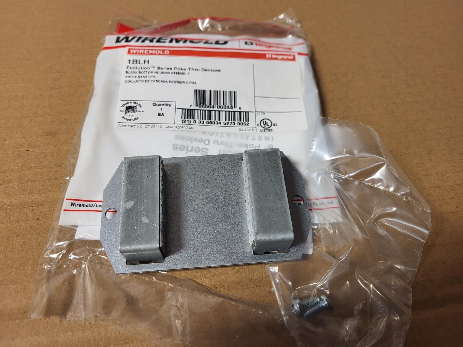 WIREMOLD 1BLH BLANK BOTTOM HOUSING ASSEMBLY PK OF 4, NEW OPEN BOX & PKG ...